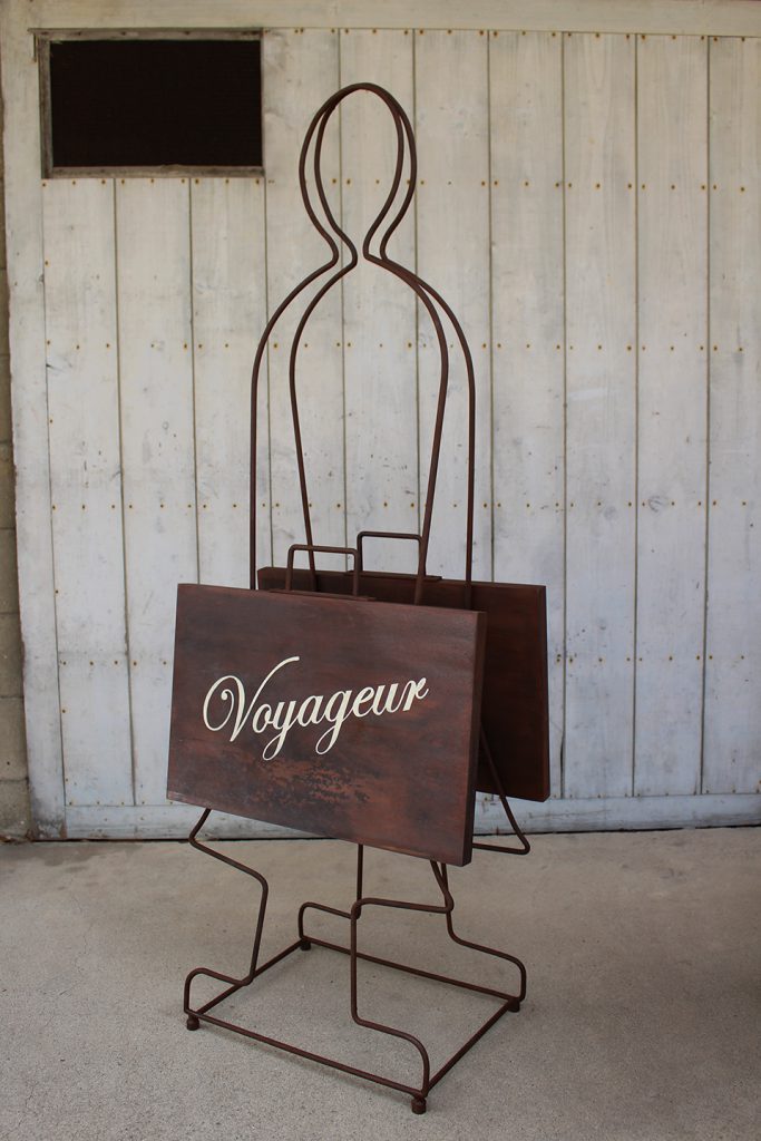 DOLL SIGN | 神戸で看板制作なら Horasign